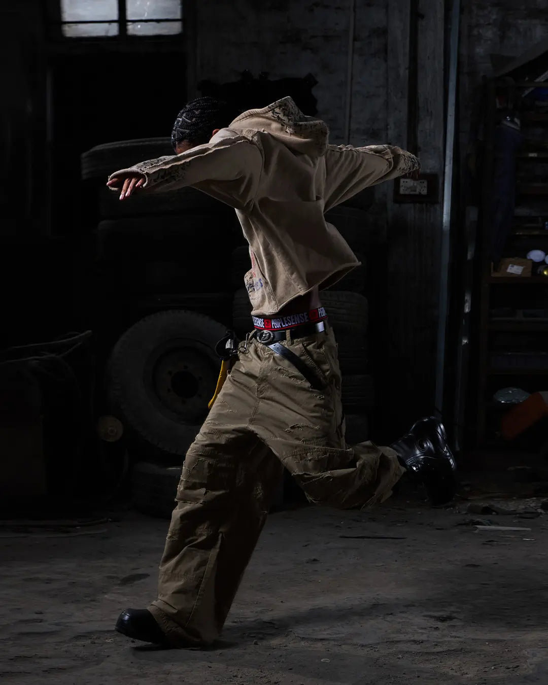 Peoplesense Distressed Checkered Utility Pants – peoplesense